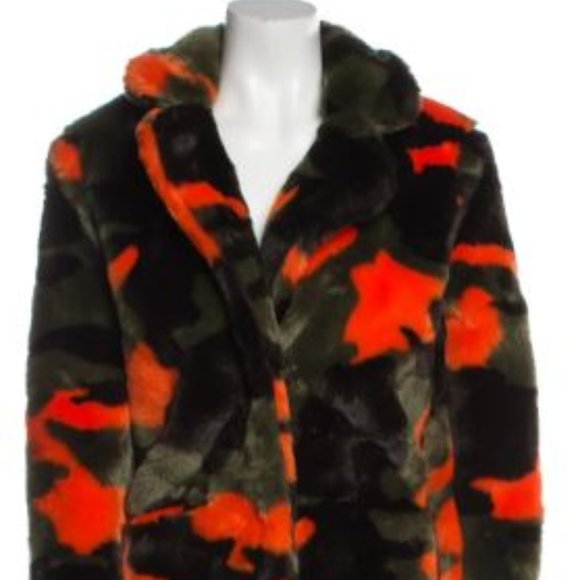 Apparis | Jackets & Coats | Apparis Jahaira Camo Faux Fur Coat Sold Out ...